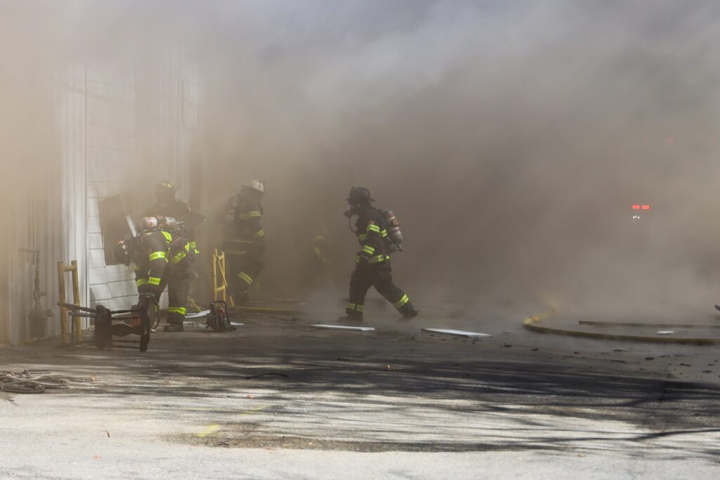 WATCH *** CREWS BATTLE TWO-ALARM STRUCTURE FIRE IN HYANNIS… – Hyannis ...